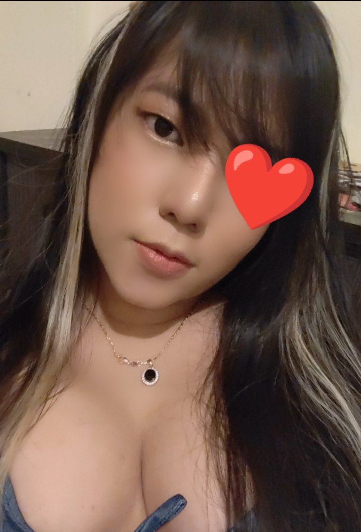 Kitty L Sy on Twitter: "Available for walk vcs content. I also have raffle ongoing. 1k per slot ...