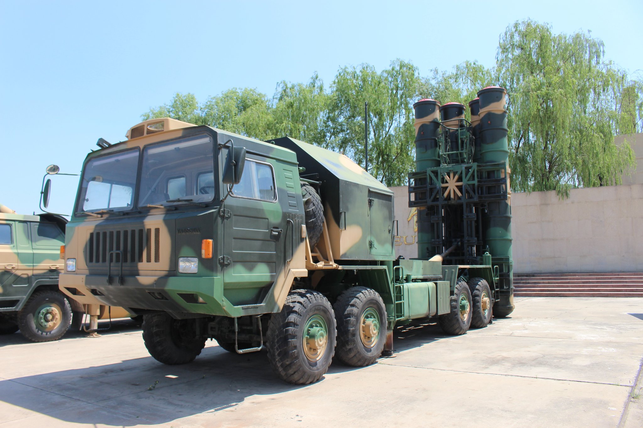 Defence Insider on Twitter: "A 🧵 on HQ-9BE LONG RANGE AIR & MISSILE DEFENSE SYSTEM HQ-9BE, an ...