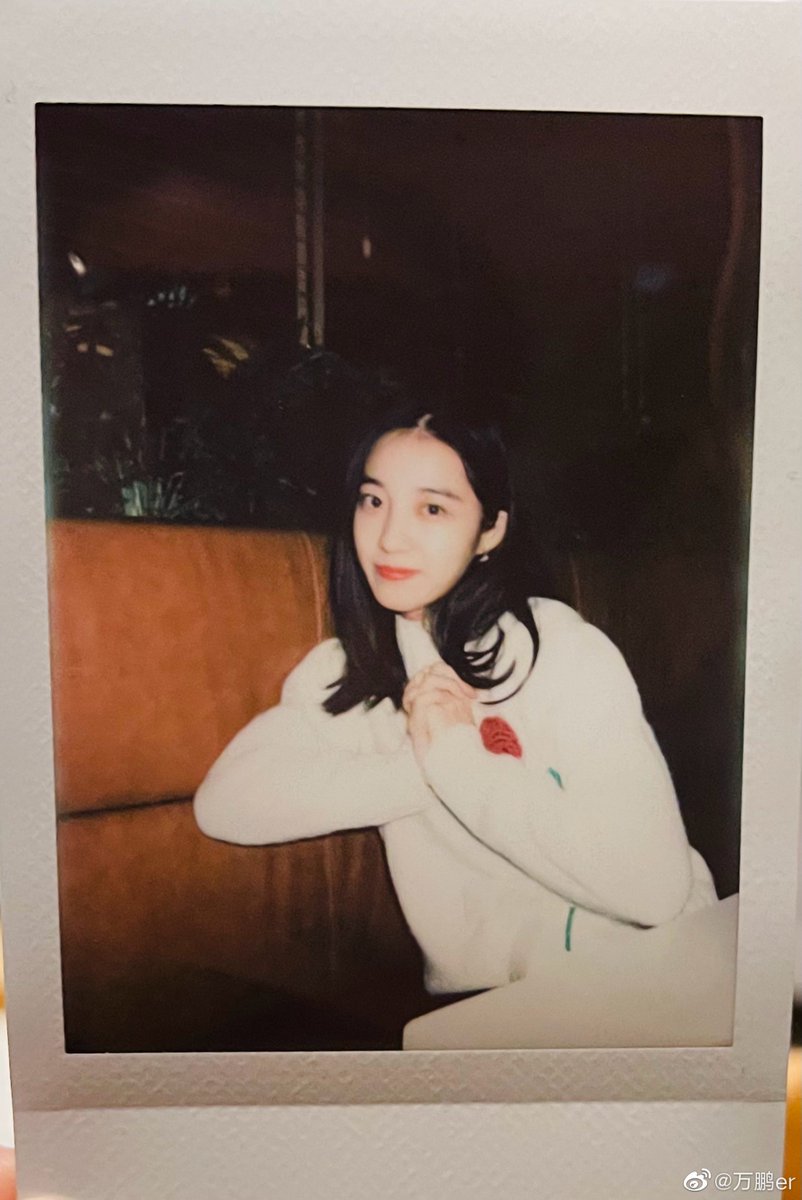 Cdrama Tweets On Twitter Wanpeng Shares New Snaps With Her Lantern Festival Greetings