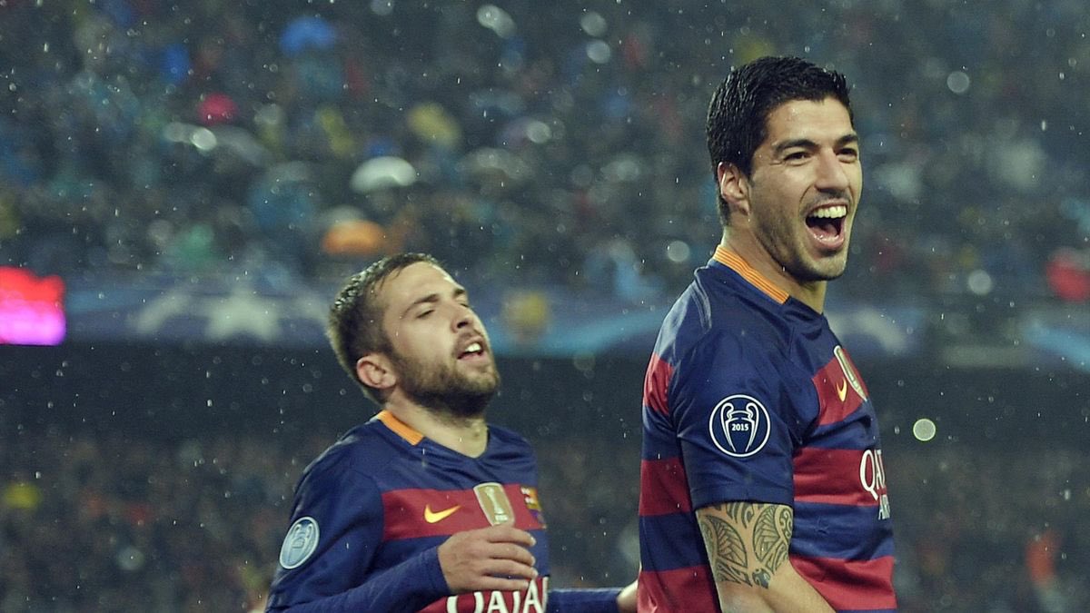 Throwback to the 15/16 season when Barca had 12 points more than Real ...