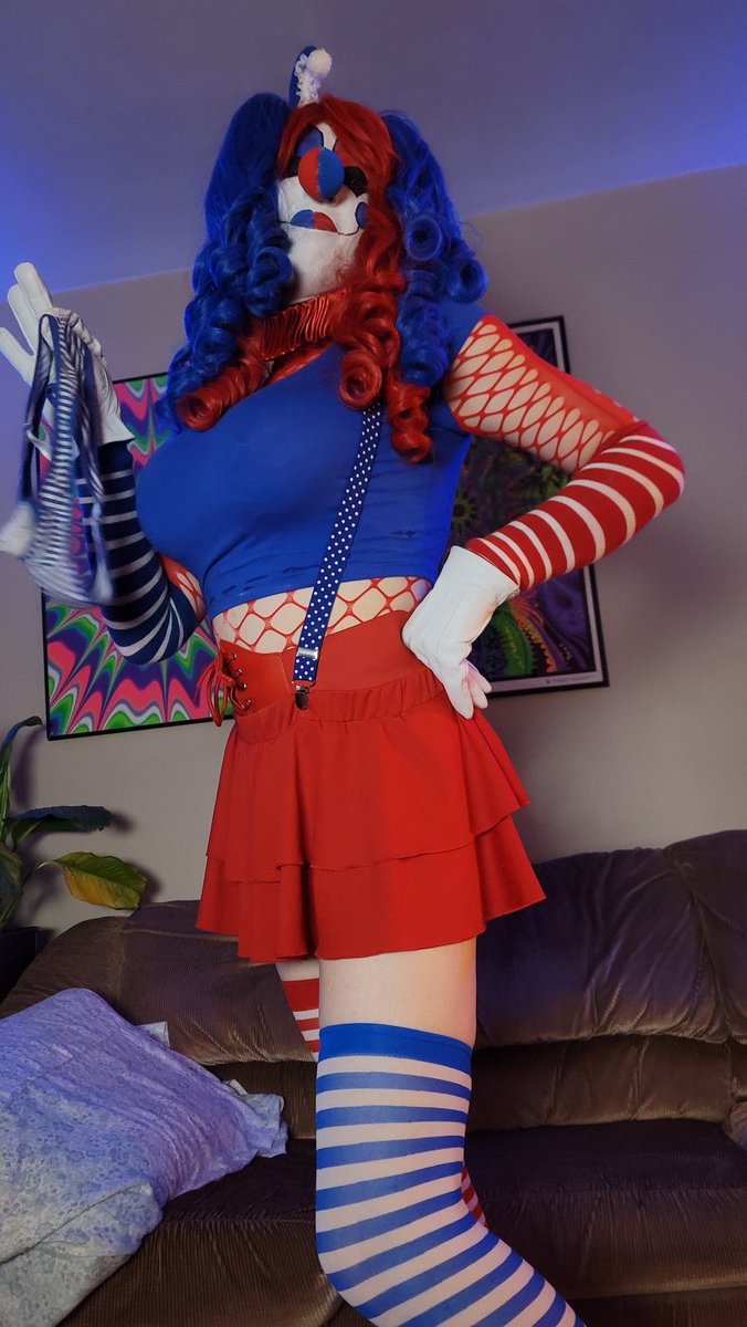 Trixy The Clown On Twitter π