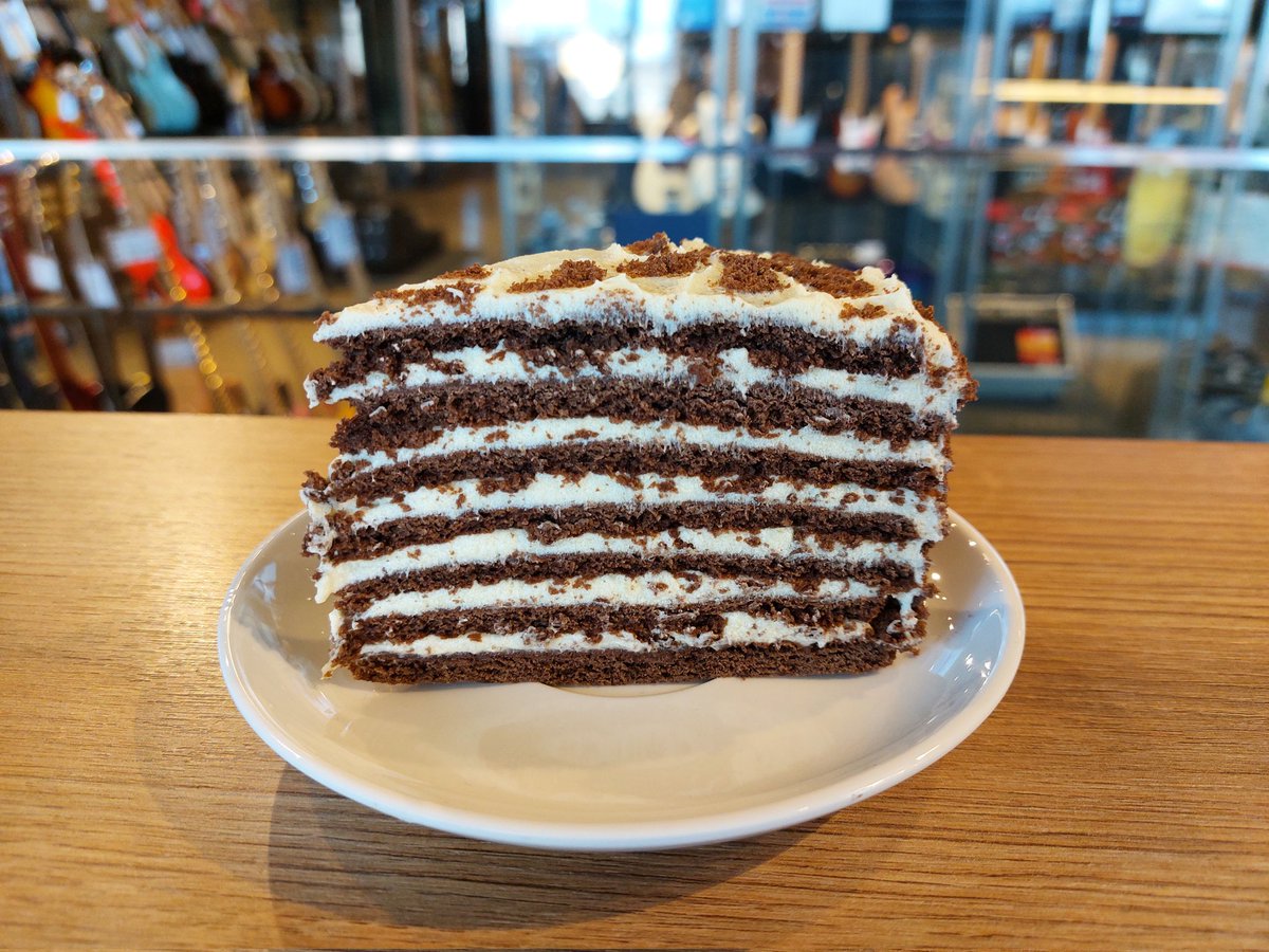 🎂 Бялуунд дурлагч 🍰 On Twitter Өглөө 6 өнгөрөөж босоод 🏊♀️ бассейны