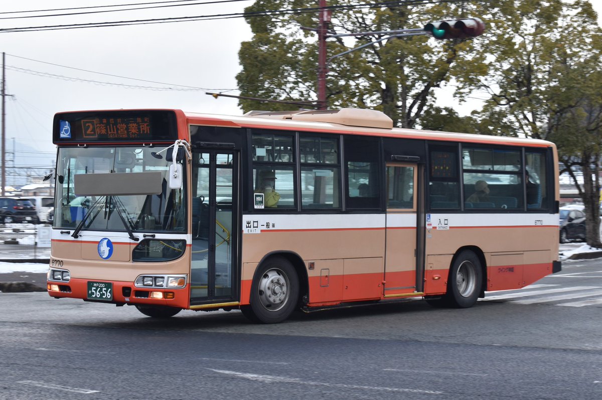 無賃乗車お断り on Twitter: "RT @snk_8970RJ: ウイング神姫[篠]6770 日野 ブルーリボンシティ [*02年式](KL-HU2PMEA) 2023/1/27/金 ...