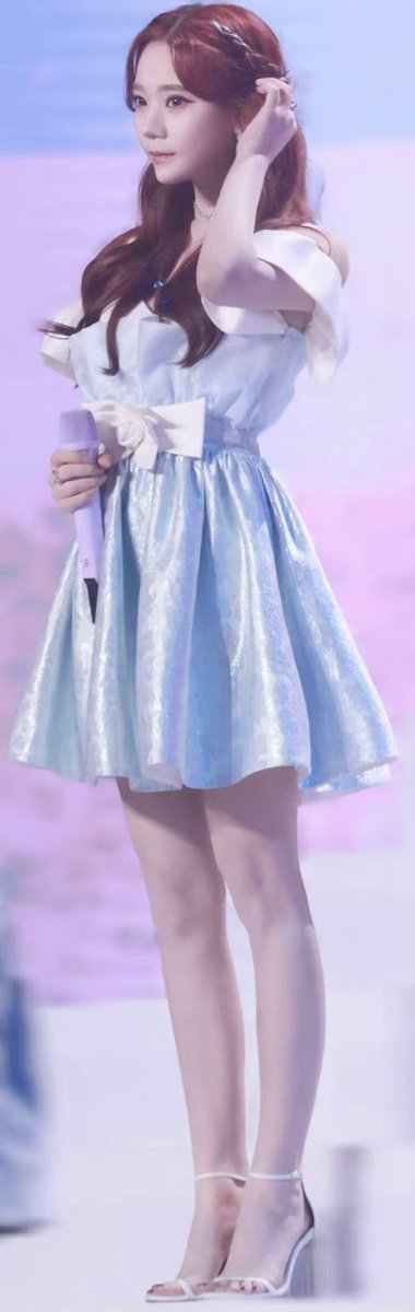 喜欢艹腿 On Twitter 好乖呀大老婆哦哦哦嗯嗯两根淫腿喷满淫水抱起来不停的舔不停的揉来回的舔淫腿线条🤤🥵👅双手不停的撸不停的揉捏🥵顺着淫腿揉屁股舔咬淫腰🥵身子贴在淫腿上不停的扭动