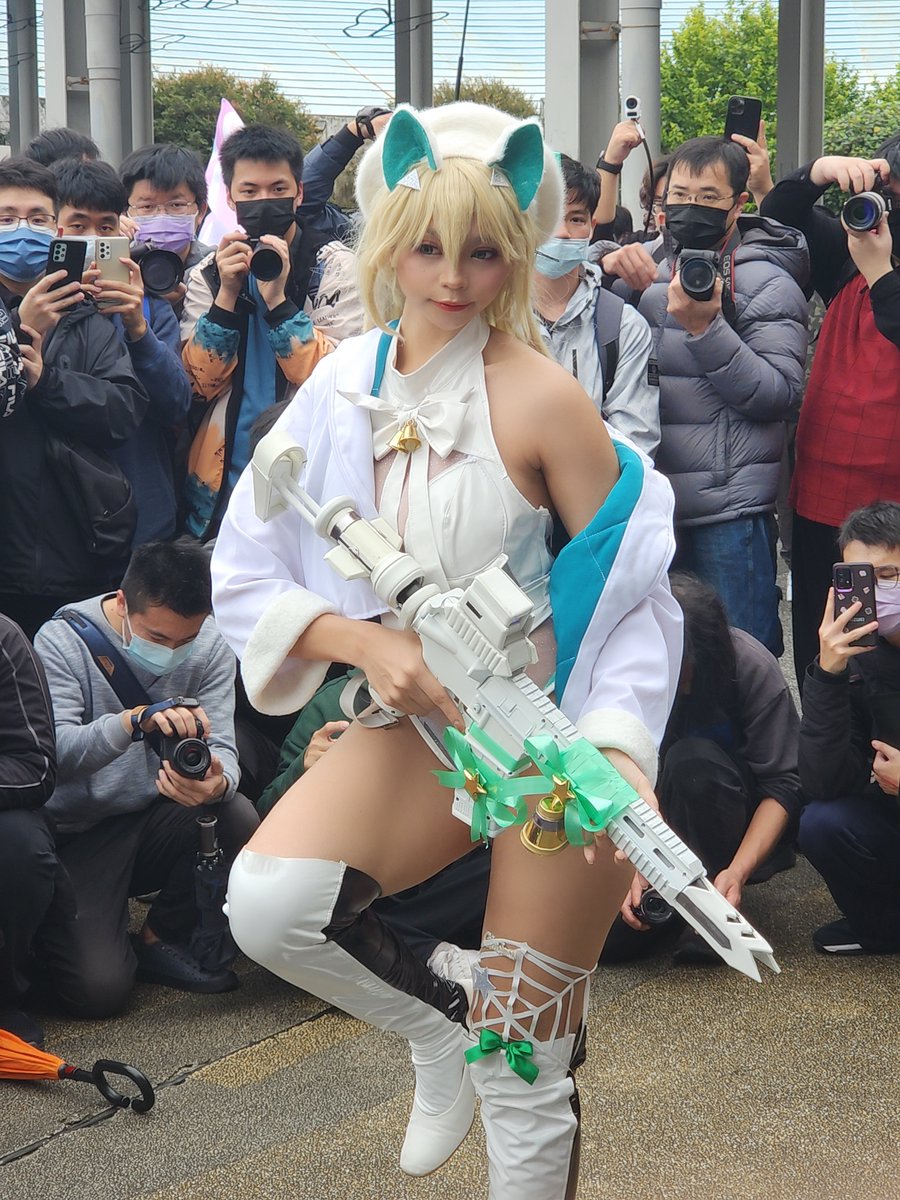 🔞-仁美- Hitomi Cosplay☃️ COSPIE Feb.25-26 ️ on Twitter: "FF40活動結束 感謝今天前來拍照的各位 ️ ️ 我沒有意識到會有這麼多人 📸這張 ...