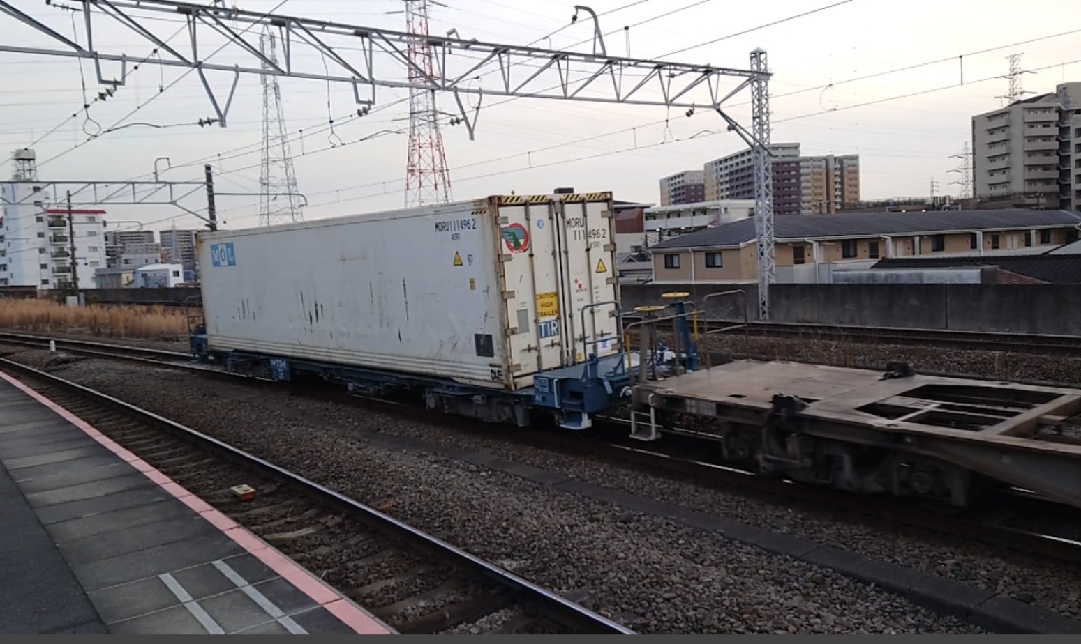 🈯フルンゼ🈳 on Twitter: "4073レ EF65-2101 コキ73 尻手通過 https://t.co/5ndUCr1fnZ" / Twitter