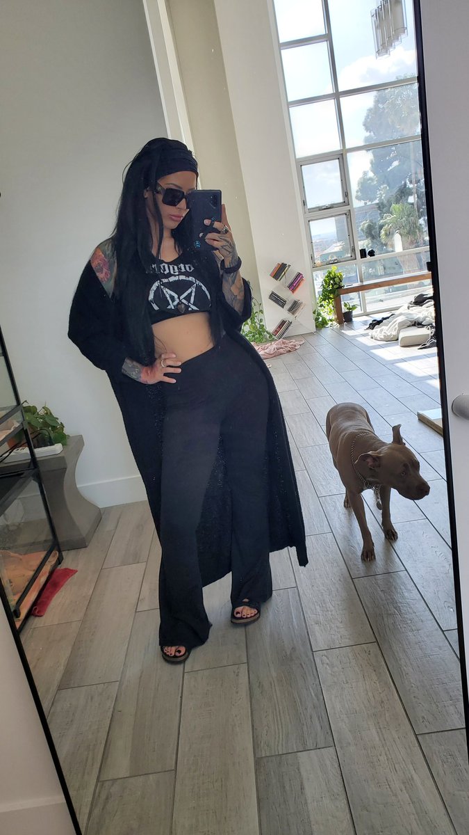 I am the real porno Wednesday Adams KATRINA JADE™ @kj_fetishmodel