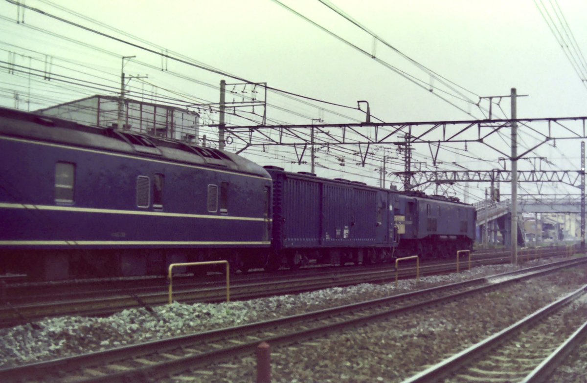 somechan on Twitter: "RT @WRX_3651: 32レ寝台特急「北星」号💫 20系客車を使用した最後の寝台特急として、盛岡と上野を結びました。 さらにこの列車には、特別 ...