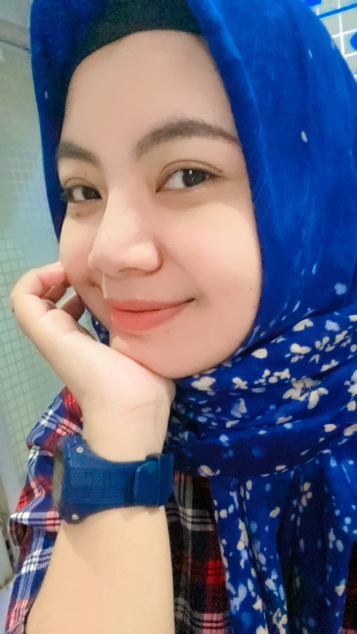 Risty Ayu on Twitter: "Wayahe mbot haweee…. #apoteker https://t.co/HlLyLjc9sC" / Twitter