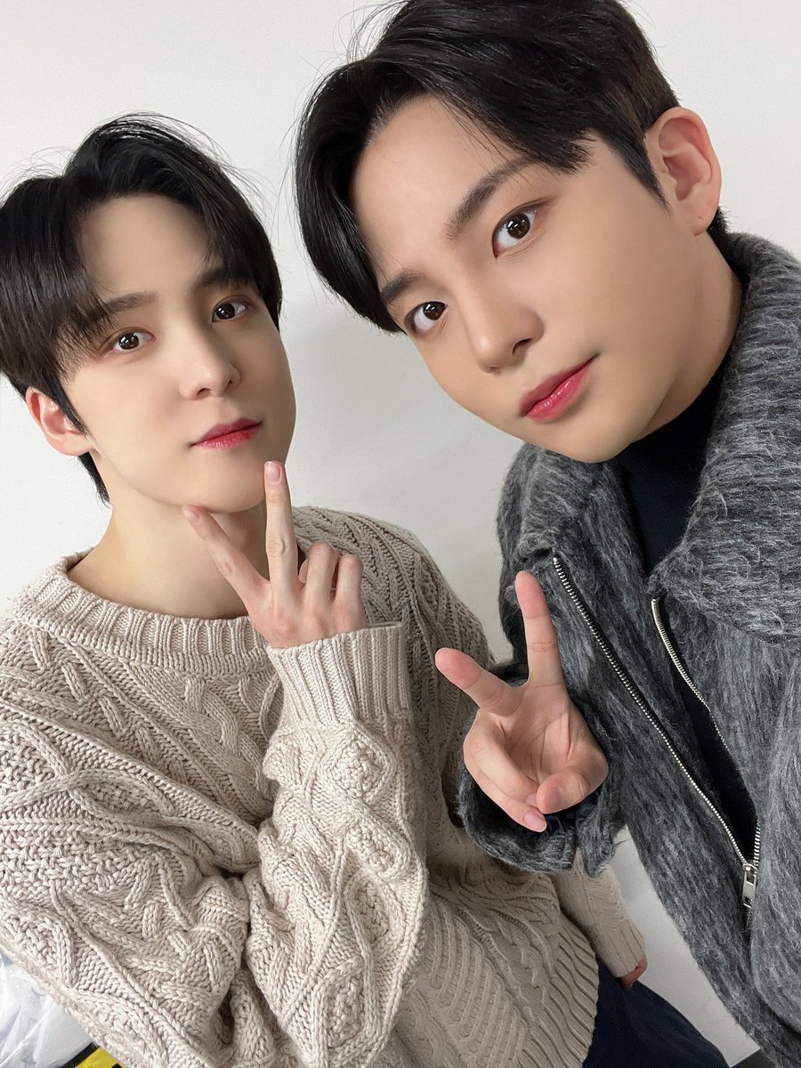 「日本では2hoペン多いから(当社比)2ho頑張ってくれたと勝手に思ってる 」|ku3のイラスト