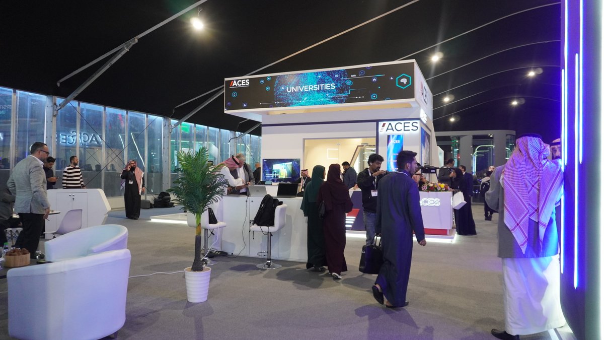 China Daily Hong Kong on Twitter: "Over 100,000 tech innovators and leading experts around the ...