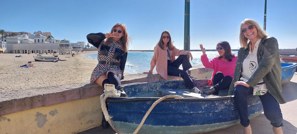 Soco López on Twitter: "“Las mushashas de La Caleta que han venido a ...