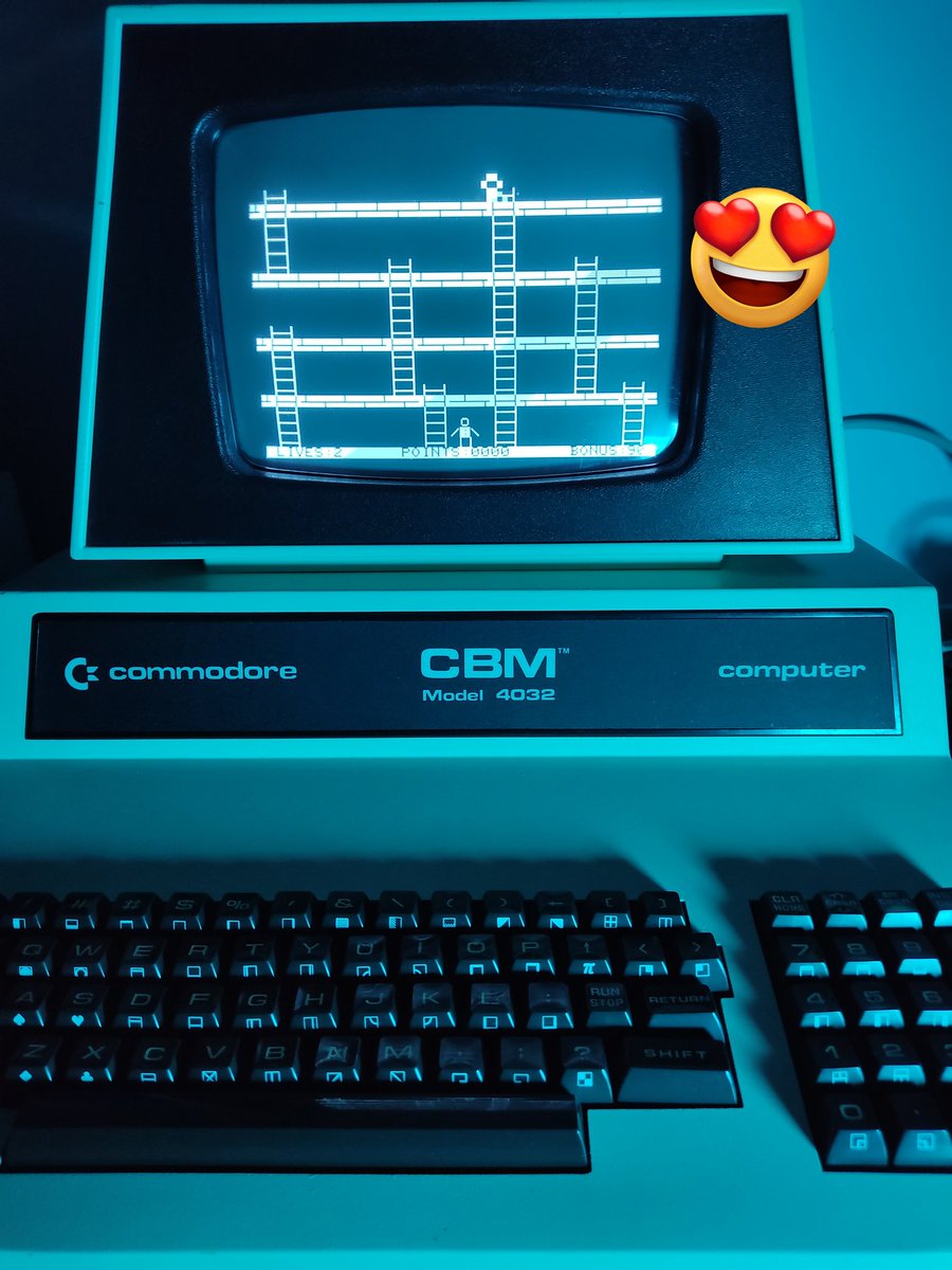 Commodore Spain on Twitter: "#Commodore #Pet #game #PetPanic 🤩🤩"