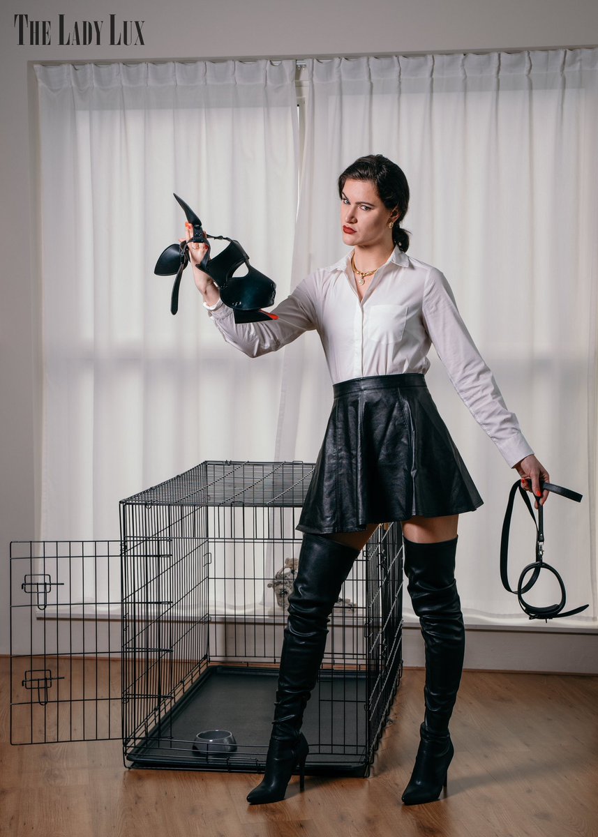 FemdomWorld 125000 followers on Twitter: FemdomWorld 125000 followers on Twitter: