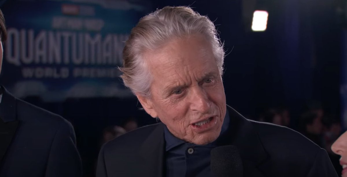 Marvel News on Twitter: "Michael Douglas e sua família na premiere de #Quantumania"