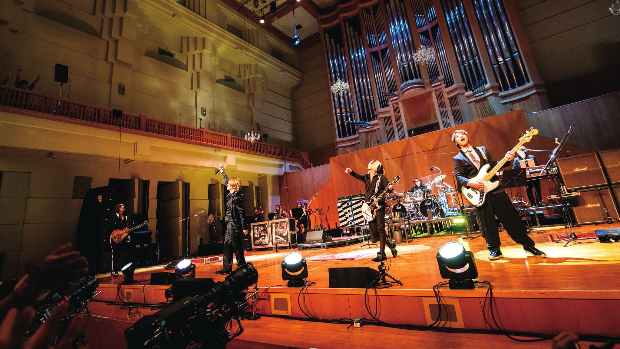 GLAY OFFICIAL on Twitter: GLAY OFFICIAL on Twitter: