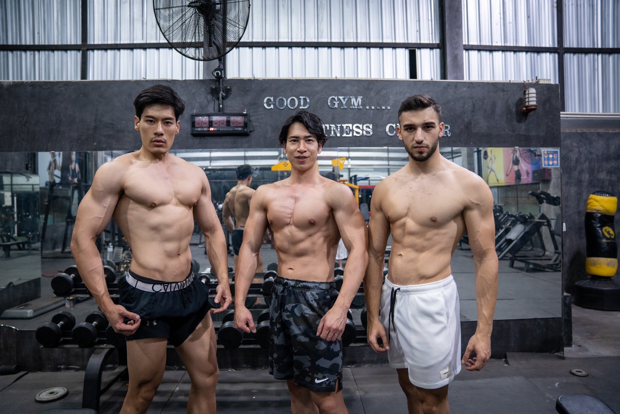 Sosuke on Twitter: "筋肉は世界を救う💪🌎 https://t.co/VJl0Q7mvm9" / Twitter