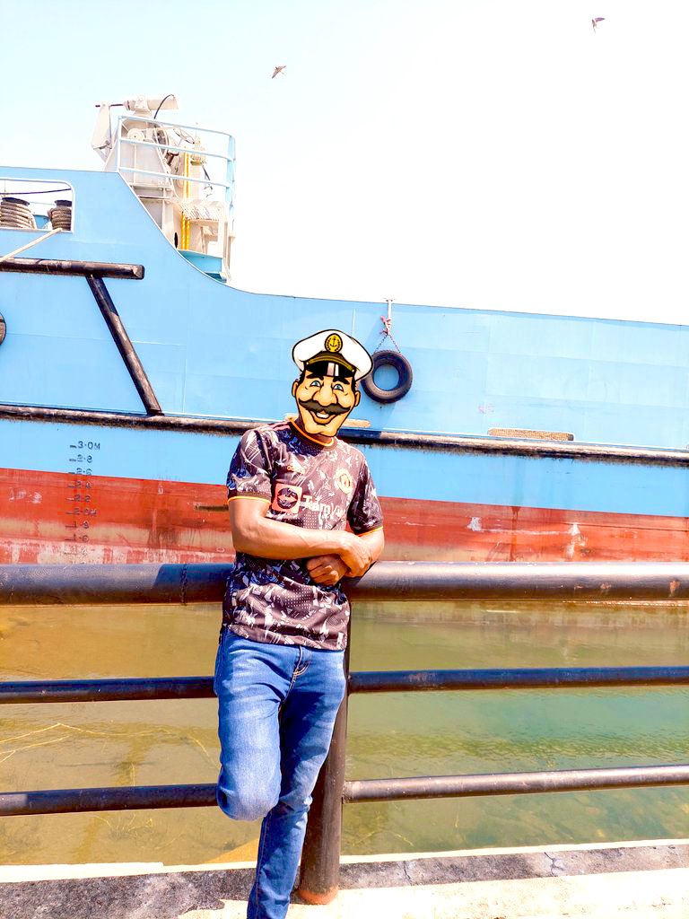 Frydah🌹 on Twitter: "You must be a very important textbook passage ...