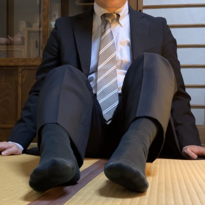 monsuke.navy-socks on Twitter: "今日もお疲れさまです。😊"