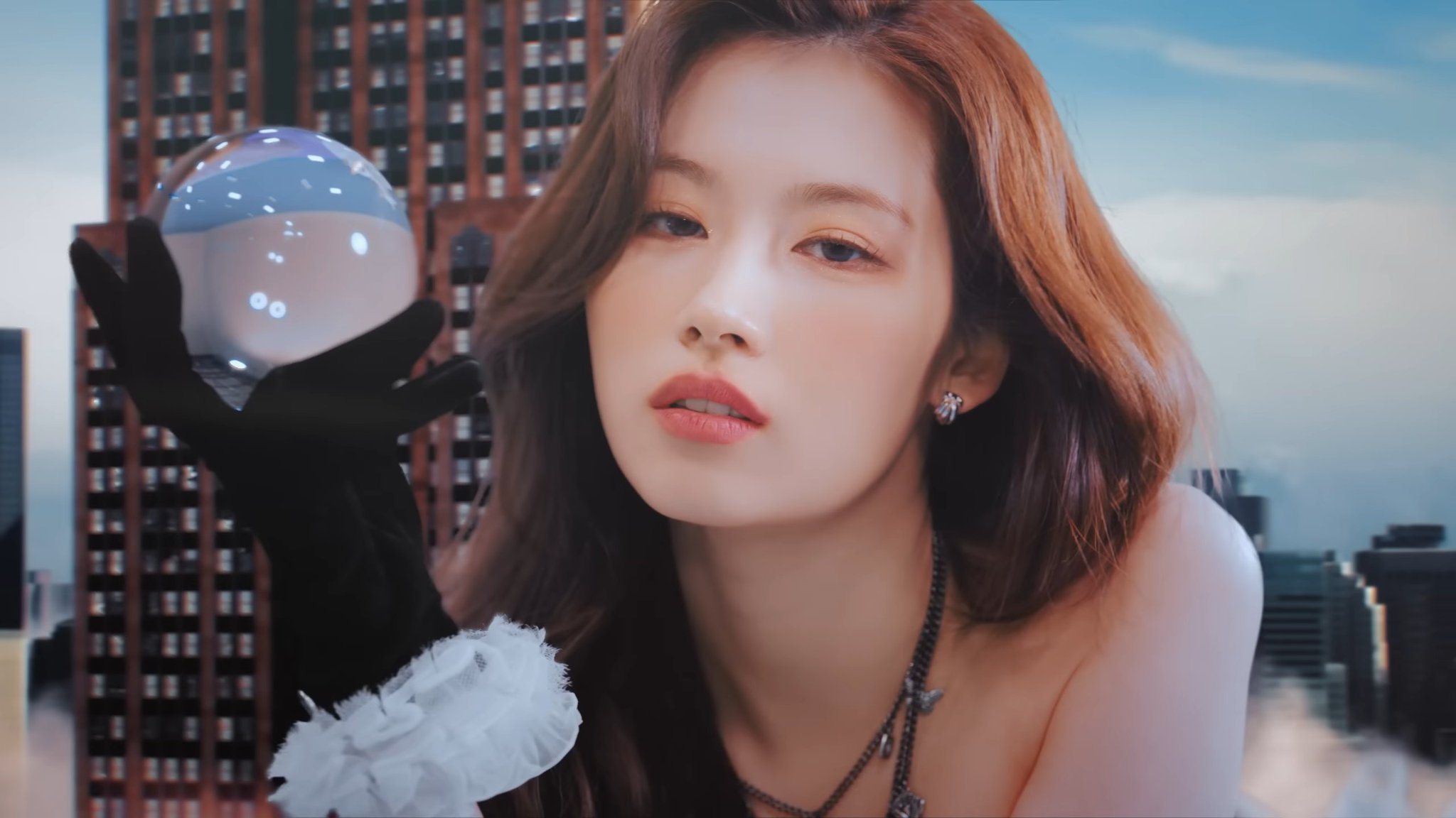 minaron on Twitter: "MINATOZAKI SANA OH MY GOD?? https://t.co/AsmNnbttCe" / Twitter