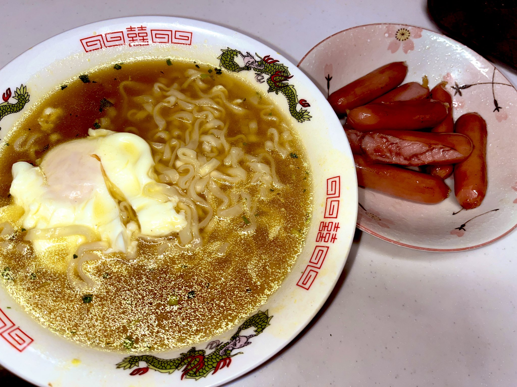 ぷんば (@4q_wj) / Twitter