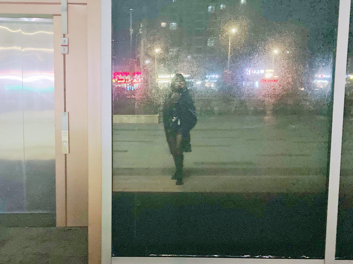 是落落酱 On Twitter 大半夜穿着涩涩的衣服出门啦 伪娘 Ts 反差婊 情趣 御姐 贱货