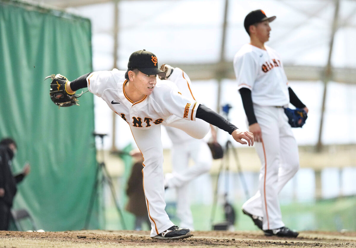 チーム山本泰寛 on Twitter: "RT @hochi_giants: 原監督先発ローテ6人プラン 井上温大に「第一人者、推薦頭」 左3人理想新戦力に期待 https://hochi ...