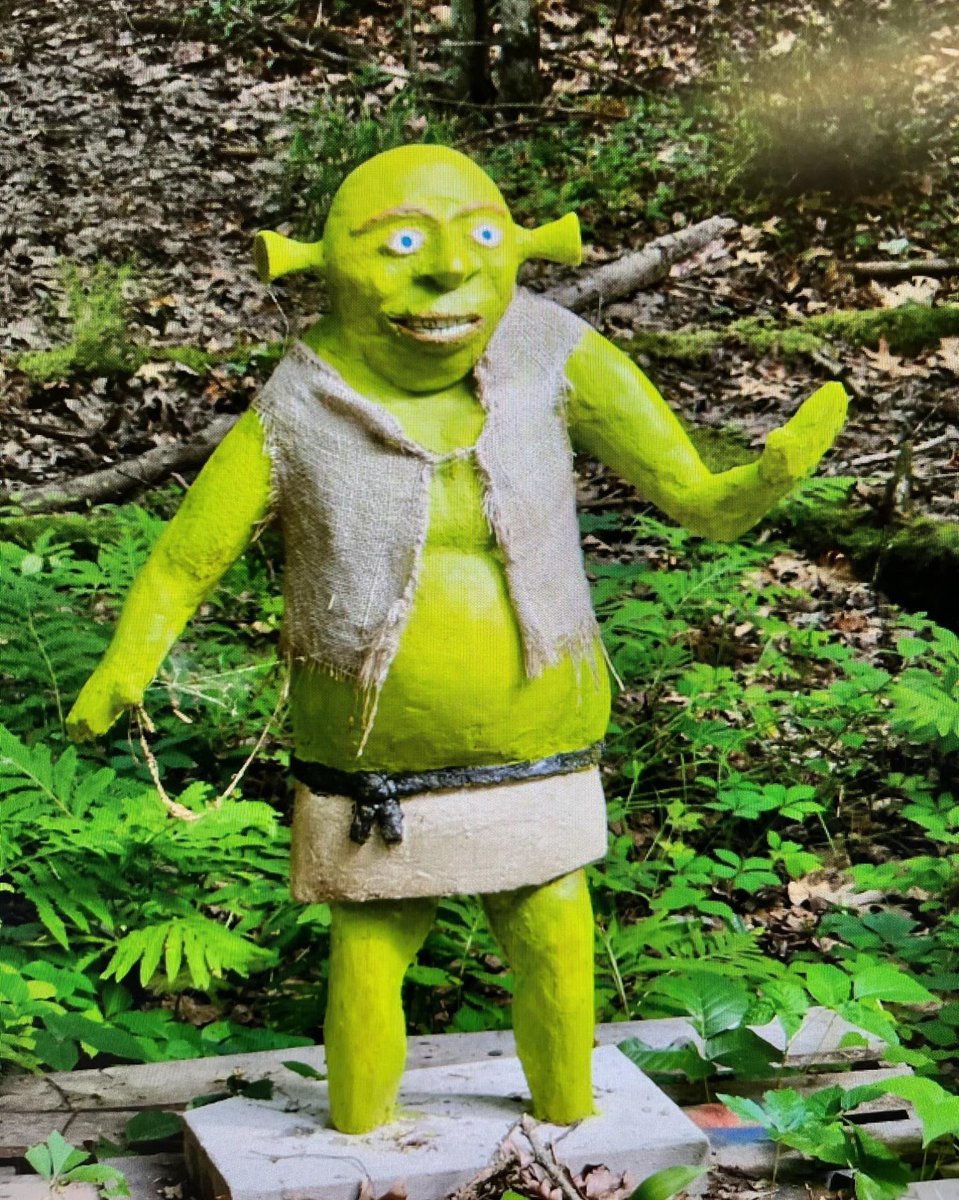 VIRAL ⏩ LA MISTERIOSA DESAPARICIÓN DE “SHREK” 😰 Esta escultura del ogro ...