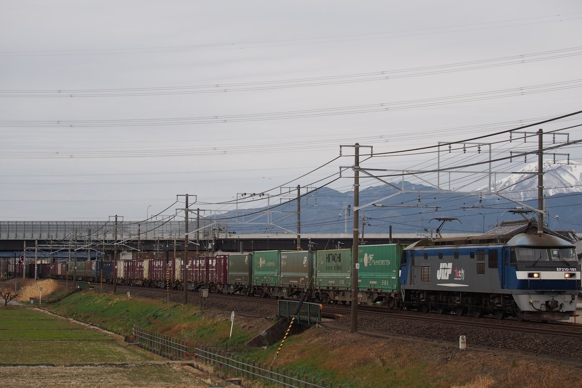 🍪かきてつ☕ on Twitter: "RT @suito_railway: 2/7 1052レ EF210-161 南荒尾(信)→大垣 福田踏切 王子運送U51A-39622,39608 ...