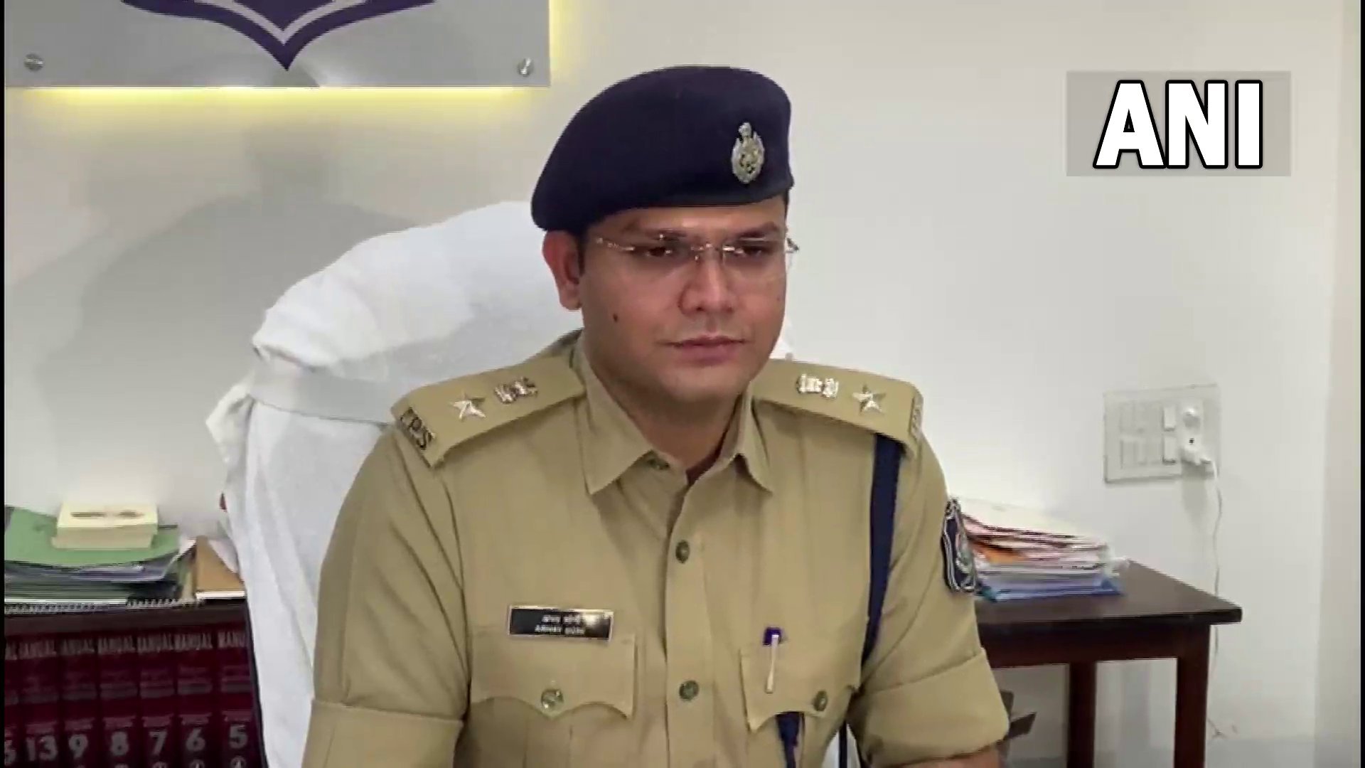 ANI on Twitter: "Gujarat | A couple travelling on a bike was hit by a car near Nayara Petrol ...