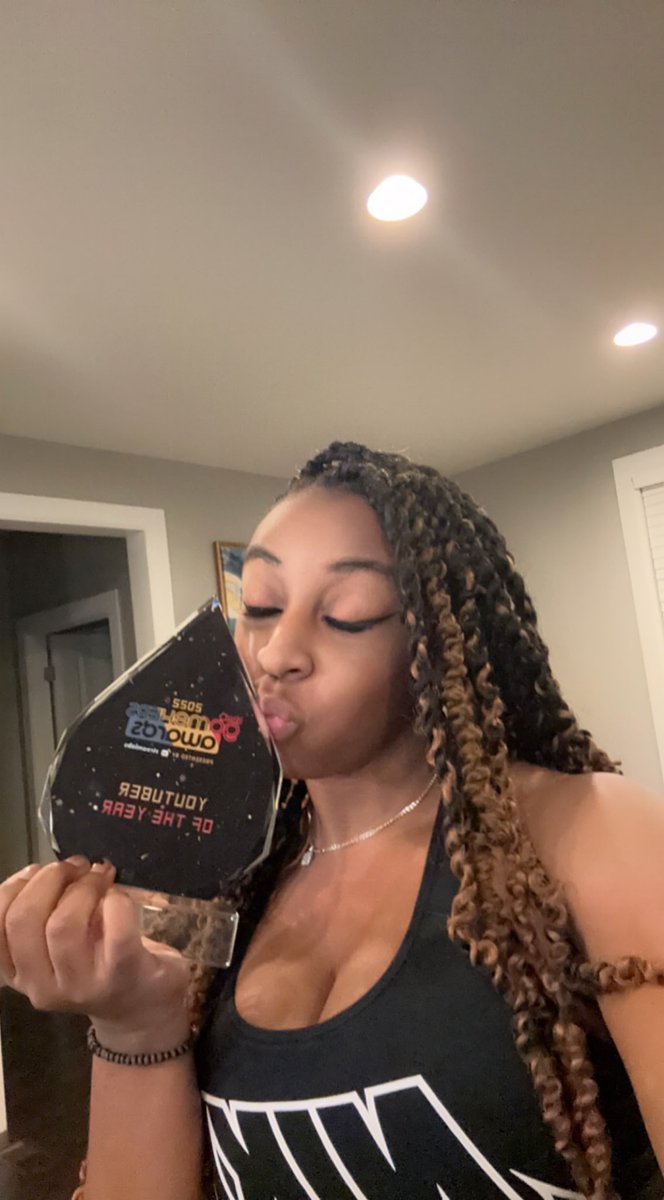 Jazzy๐๐๐ฎ On Twitter Just Got Home From The Gym This Youtuber Of The