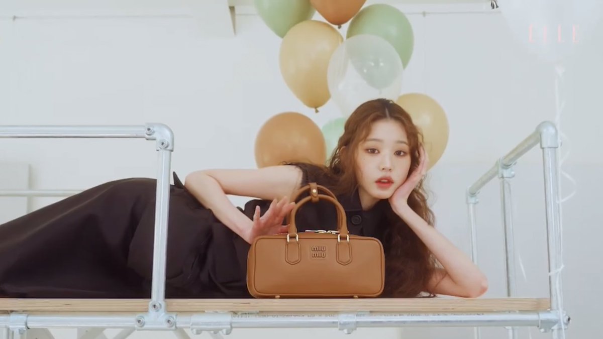 Pop Base on Twitter: "IVE's Wonyoung looks stunning for Miu Miu."