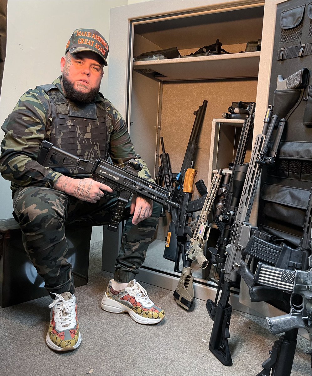 StreamOMG_NewJeans on Twitter: "RT @ForgiatoBlow47: Come & Try Sleepy Joe 😴"