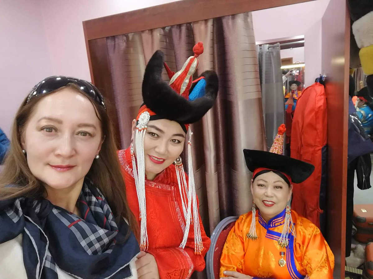 Janna🇲🇳💛💙 On Twitter Өглөөний мэнд 🌄🌹Ээжийн шавь нартаа Одоо уулзана