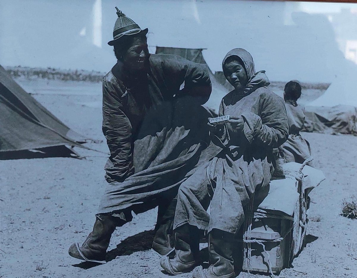 Цогоо On Twitter Rt Sogoomn Америкийн аялагч байгал судлаач