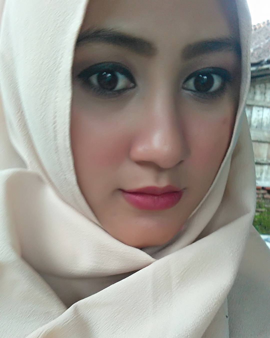 Ria Ayu on Twitter: "Chat di WA aja ya https://t.co/GbfVW1MBse" / Twitter