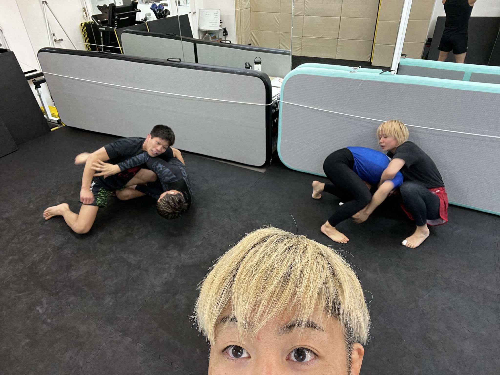 上田貴央【FIGHTER’S FLOW】 on Twitter: "今日のFIGHTER’S FLOW選手練は通常メンバー 渋谷カズキは絶賛入院中 https://t.co ...
