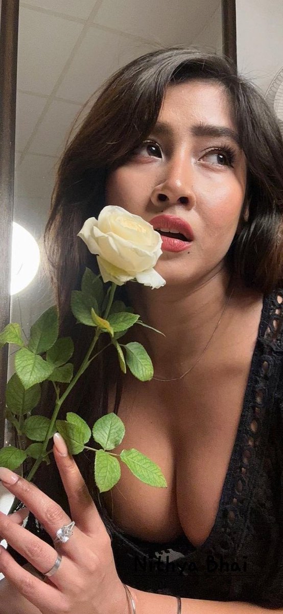 గునపం on Twitter: "RT @Nithya_Bhai: Sofia Ansari 🌹🔥👙"