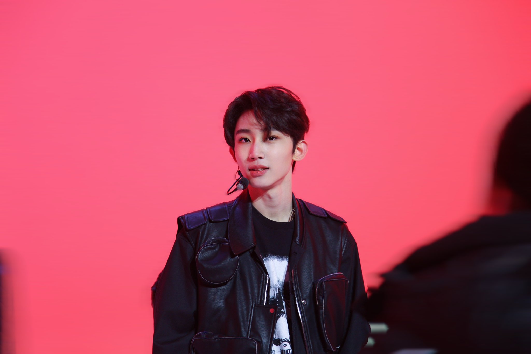 NIHAO Stage on Twitter: "BOSS们，清新可爱的BOY STORY《约定》LIVE舞台完整版已经上线了 我们也准备了一些花絮图给大家先解解馋，希望BOSS们看的开心 ...