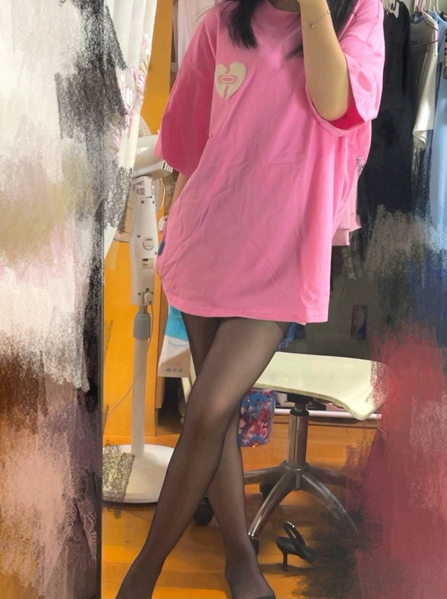反差人妻 On Twitter 最近来杭州玩,有没有约的?高质量哦,图发我 杭州线下 杭州情侣