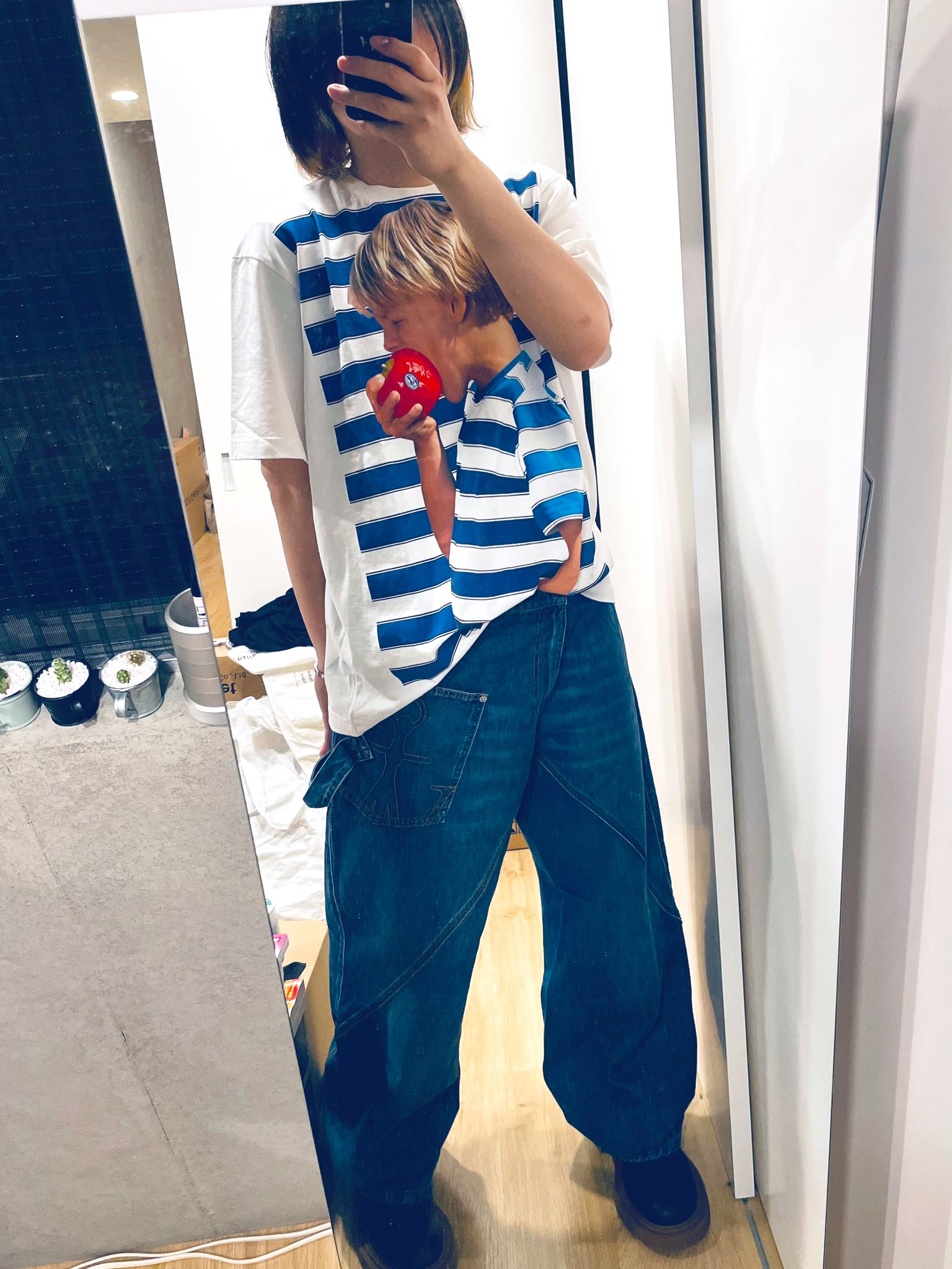 ひっさつくん on Twitter: "jwアンダーソンの23ss上下合わせてみました。早く暖かくなってほしいもんです。 https://t.co/BKMlbnATpl" / Twitter