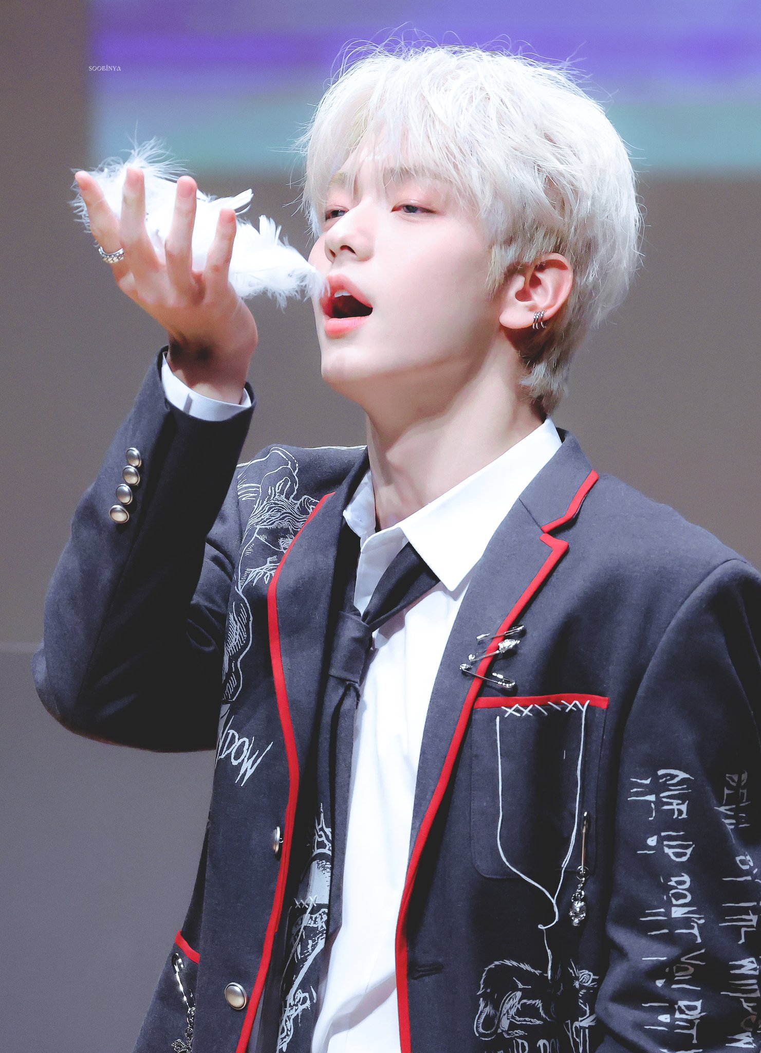 𝒔𝒘𝒆𝒆𝒕 on Twitter: "230201🤍 #수빈 #SOOBIN #TXT https://t.co/Mx7bjED6Y4" / Twitter