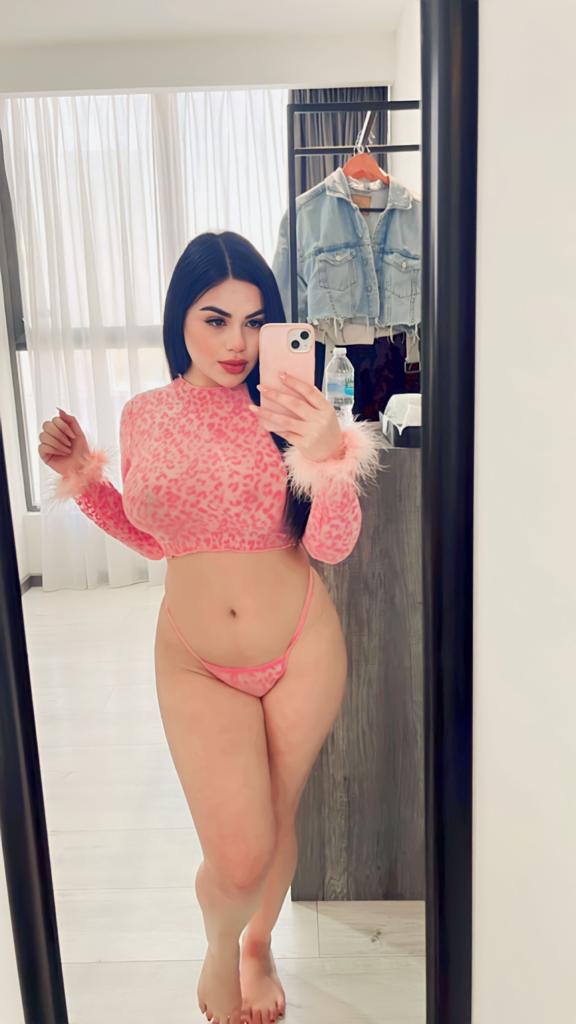 divas_hot on Twitter: "Kenia hermosa latina https://t.co/1eIs9QmApN" / Twitter