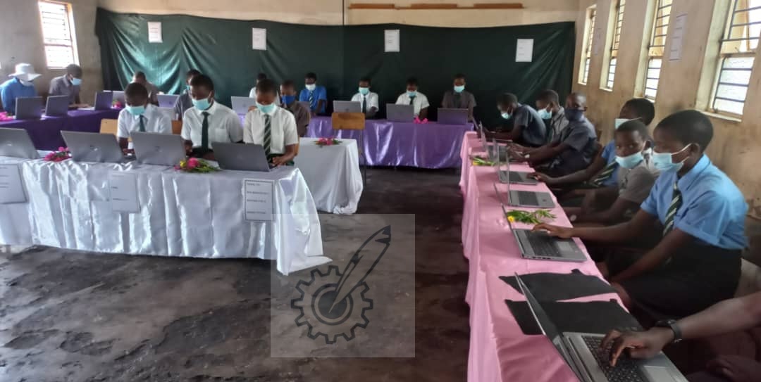 The Chronicle on Twitter: "Ntephe High School computer laboratory"