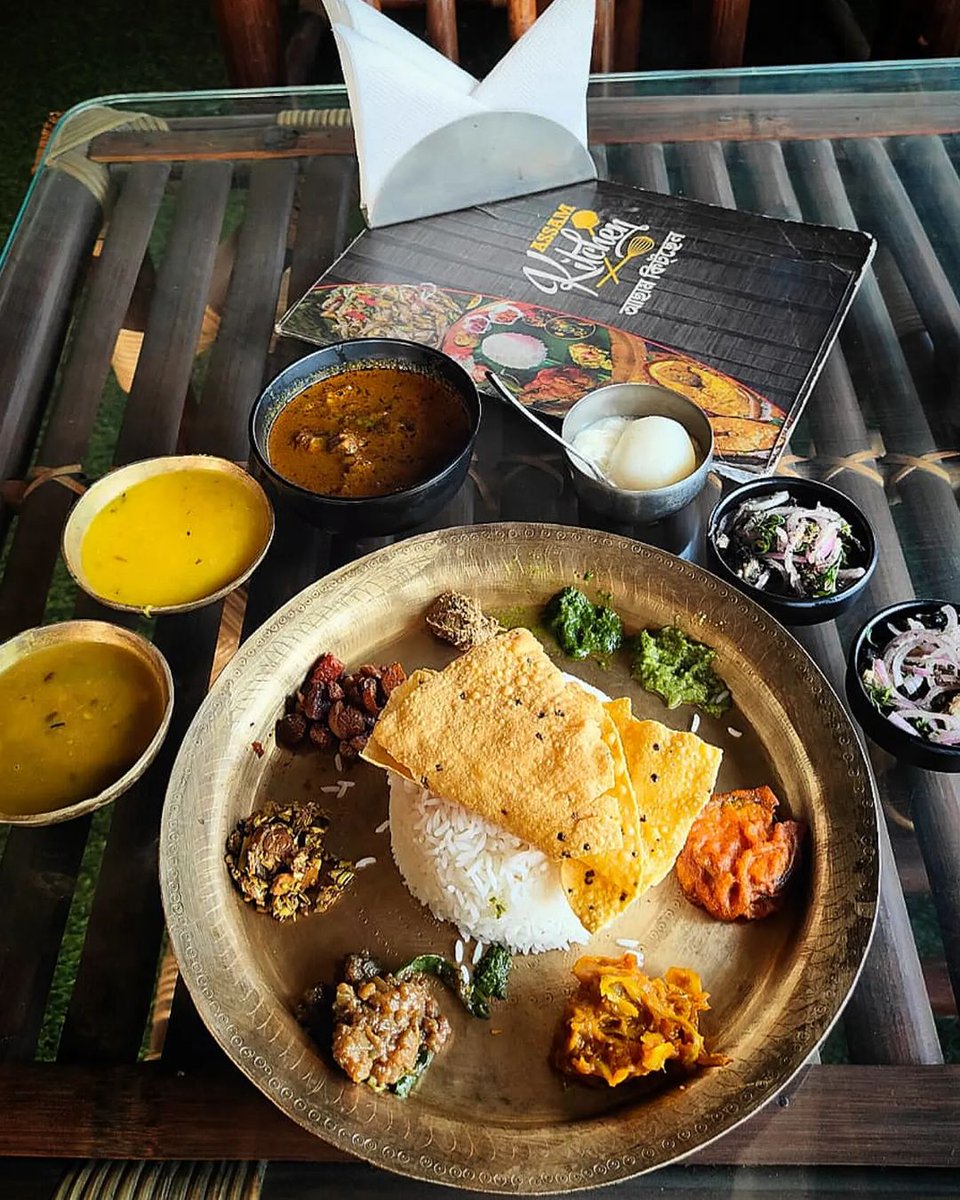 10 Delicious Indian Thalis you need to try atleast once in your life 1 ...