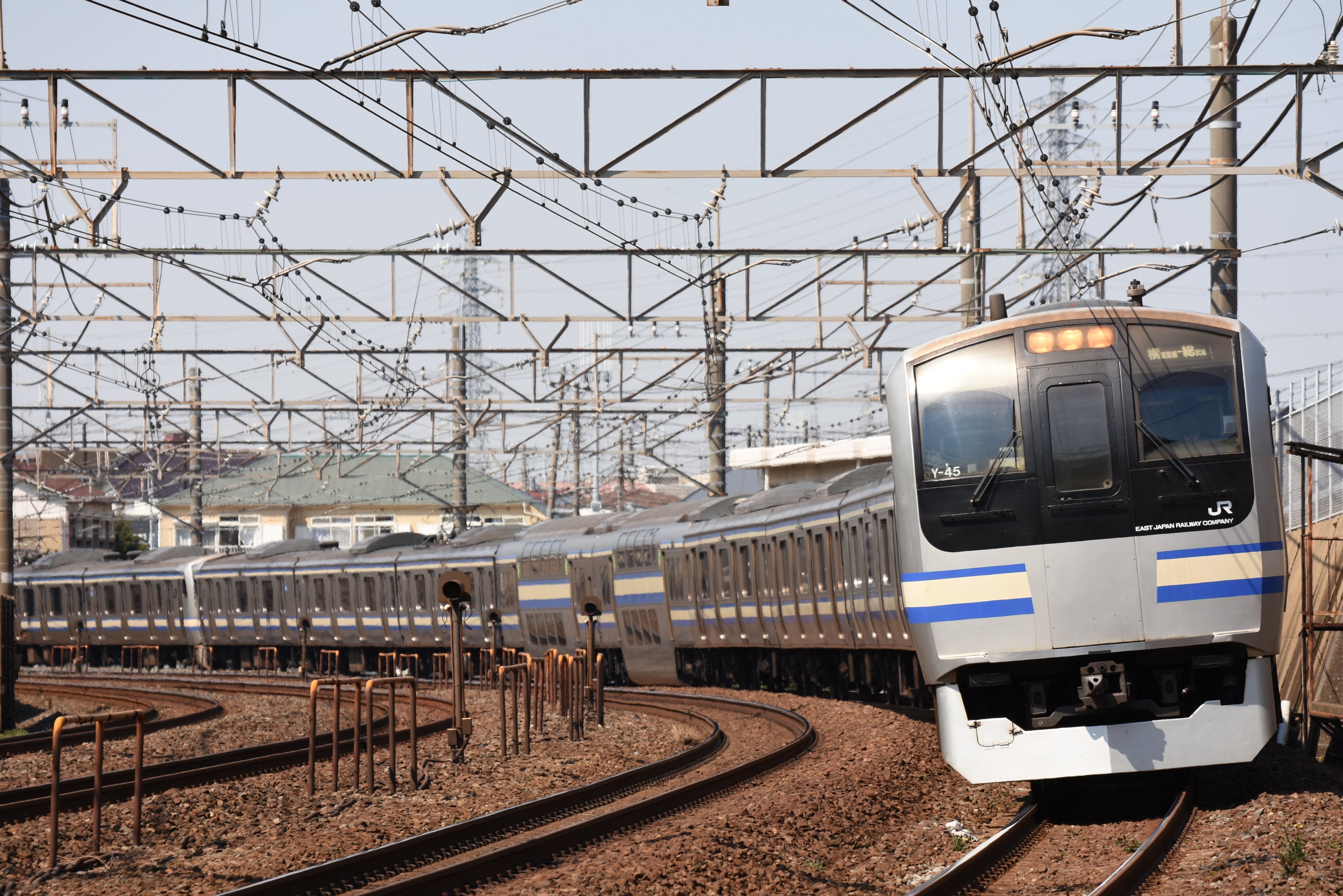 志葉 🚃🗻 on Twitter: "E217系8次車って前面貫通ドアの形状変わってるけど、TOMIXは流石に再現しなそうだな。謳い文句見当たらないし" / Twitter