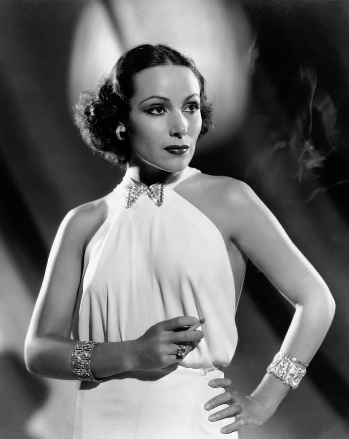 𝚃𝚑𝚎 𝚅𝚒𝚗𝚝𝚊𝚐𝚎 𝚁𝚎𝚟𝚒𝚎𝚠 on Twitter: "RT @Dear_Lonely1: Dolores Del Rio ...