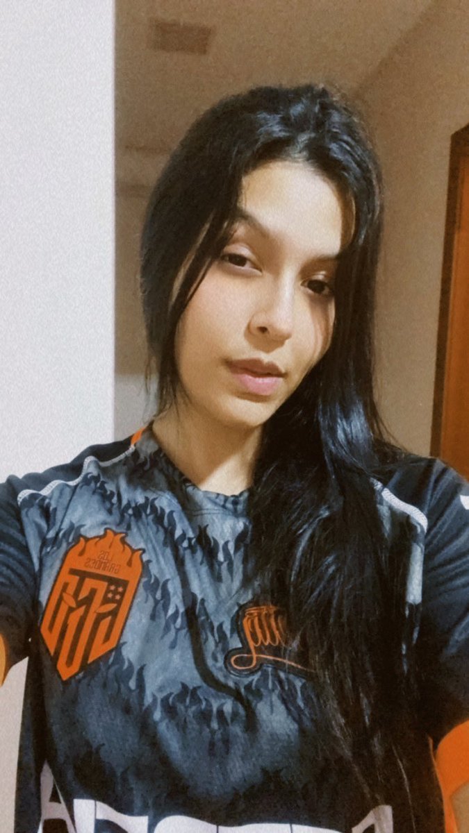 LBR yayah on Twitter: "chegou um presentim aqui pa mim hummmm"