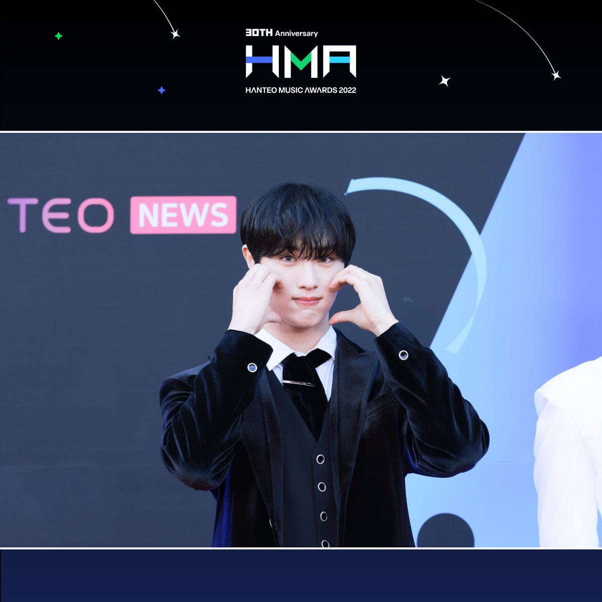 Mnet Japan on Twitter: "／ #ヒョンソク(#CIX) #ベクスン(#EPEX) がレッドカーペットに登場💥 \ 【30th Anniversary # ...