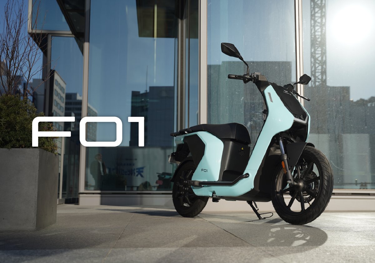 XEAM on Twitter: "【XEAM 最新ニュース】新発売!F01製品ページが公開されました！ VMOTO F01が発売開始 電動バイクXEAM(ジーム)で取扱中のVMOTO社(ブイ ...